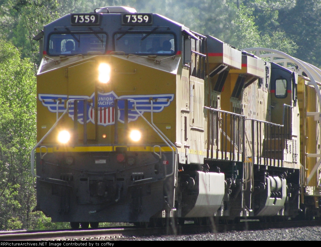 UP 7359 NS 056 ROCKET TRAIN